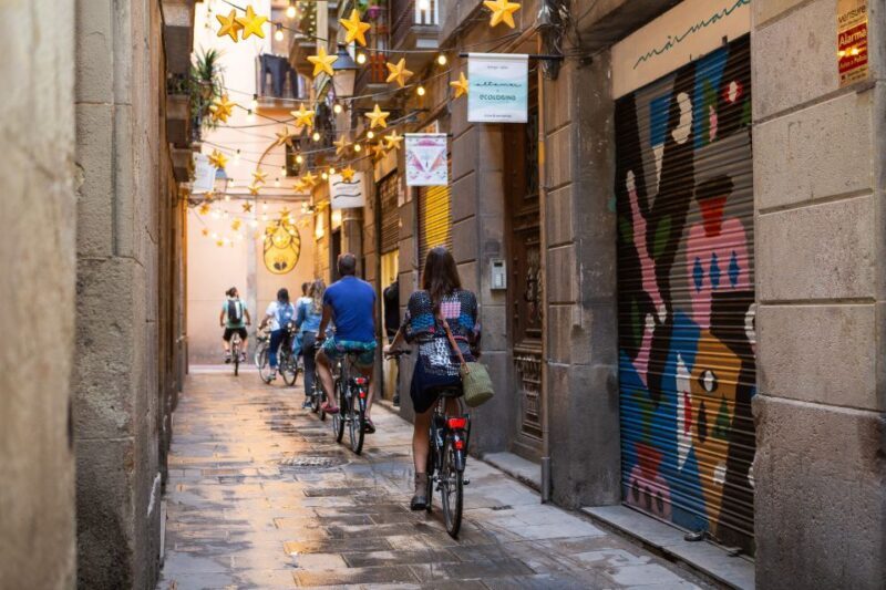 Barcelona: 4-Hour Small Group Bike Tour - Introduction
