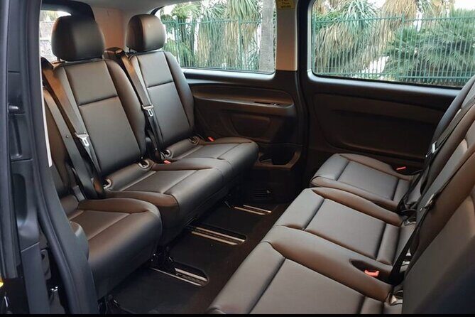 Barcelona Arrival Private Transfer Cruise Port to City Center - FAQ