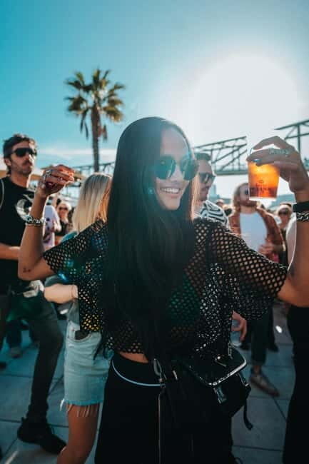 Barcelona: Beach Club Pool Party with DJ - A Full Breakdown of the Barcelona Beach Club Pool Party with DJ