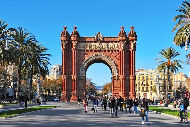 Barcelona Bike Highlights & Sagrada Familia Small Group Tour - Analyzing the Value