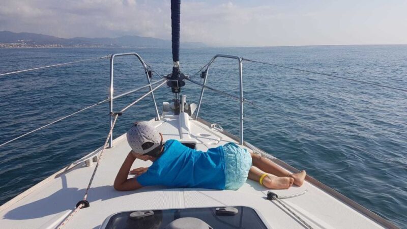 Barcelona: Boat trip with cava in amazing sailboat - The Value of the Experience