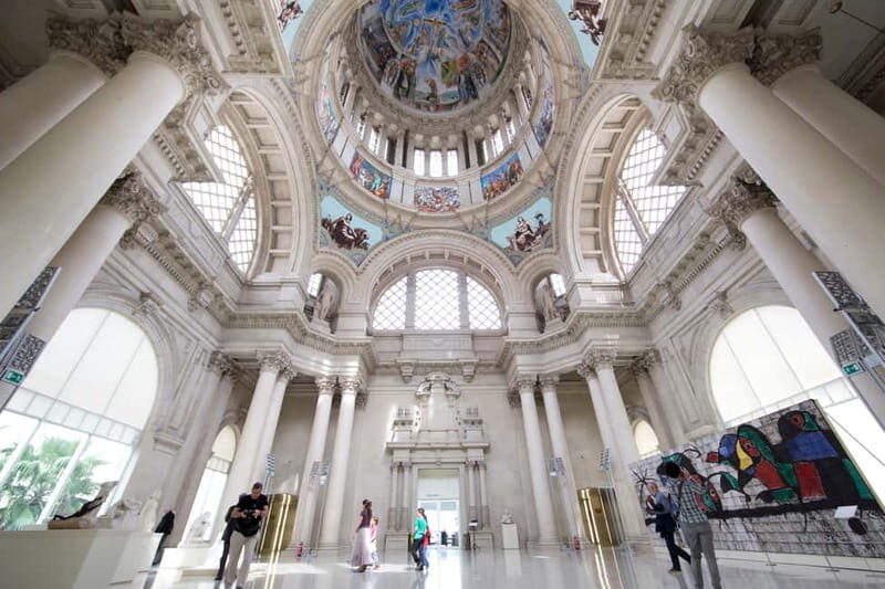 Barcelona Card: 25+ Museums and Free Public Transportation - Who Should Consider the Barcelona Card?