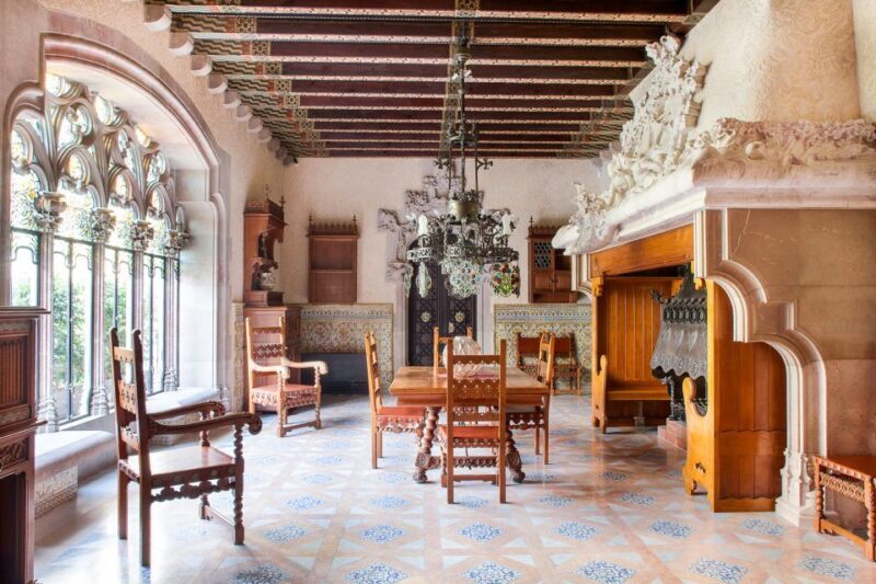 Barcelona: Casa Amatller Priority Entry Ticket - Design and Architecture