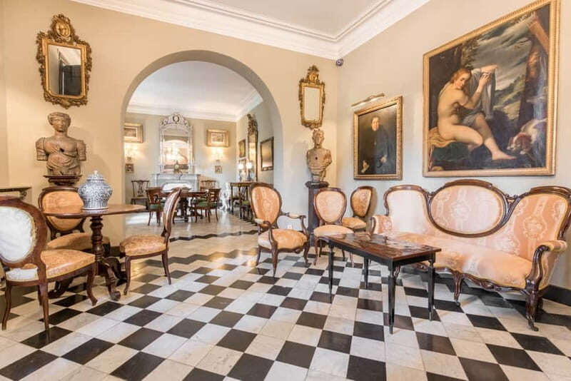 Barcelona: Casa Rocamora Guided Tour - Key Points
