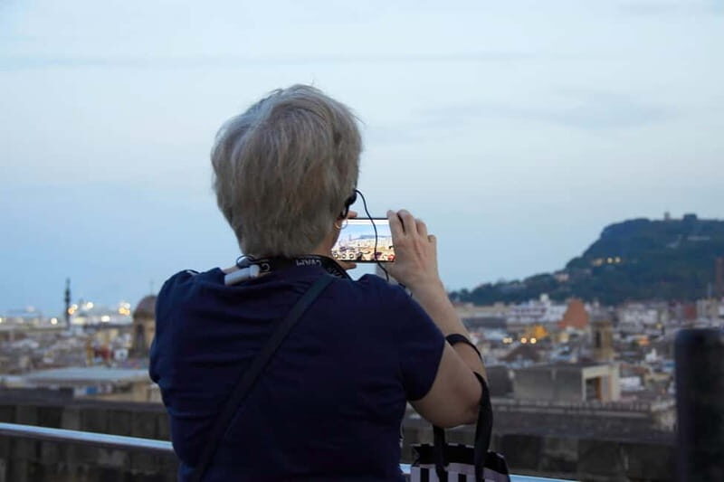 Barcelona Cathedral: Sunrise Tour & Breakfast - Key Points