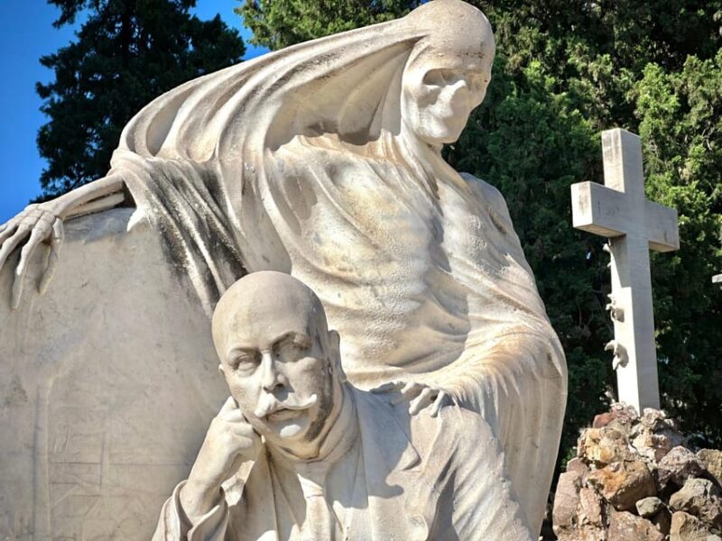 Barcelona: Cemetery Tour - Gothic Graves & Local History - An Introduction to a Hidden Gem