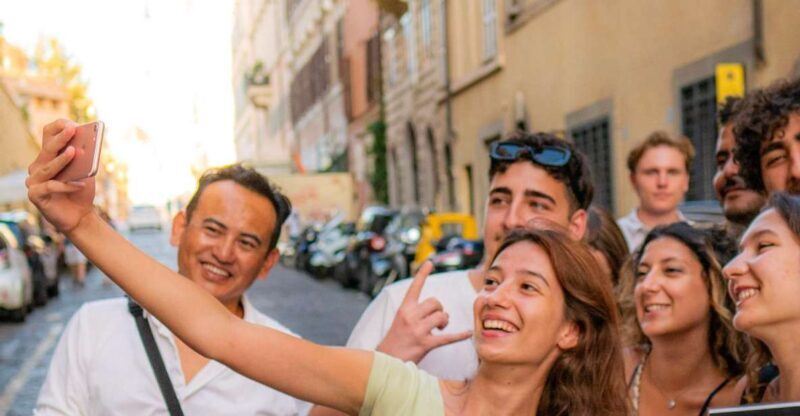 Barcelona: City Walking Tour with Local Guide - Key Points