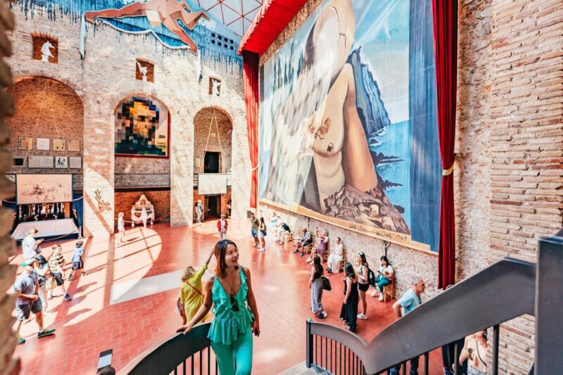 Barcelona: Dali Museum, House and Cadaques Guided Tour - Key Points