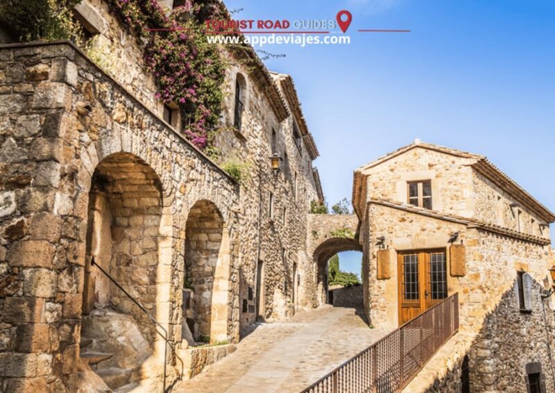 Barcelona: Dalí, Portlligat House-Museum & Cadaqués - Exploring the Catalan Coast and Dalís World: A Deep Dive into the Barcelona: Dalí, Portlligat House-Museum & Cadaqués Tour