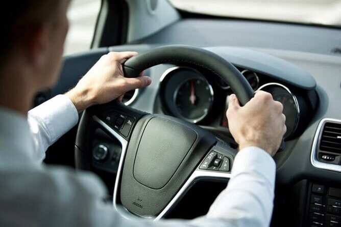 Barcelona Departure Private Transfer From City To Cruise Port - The Vehicle and Comfort