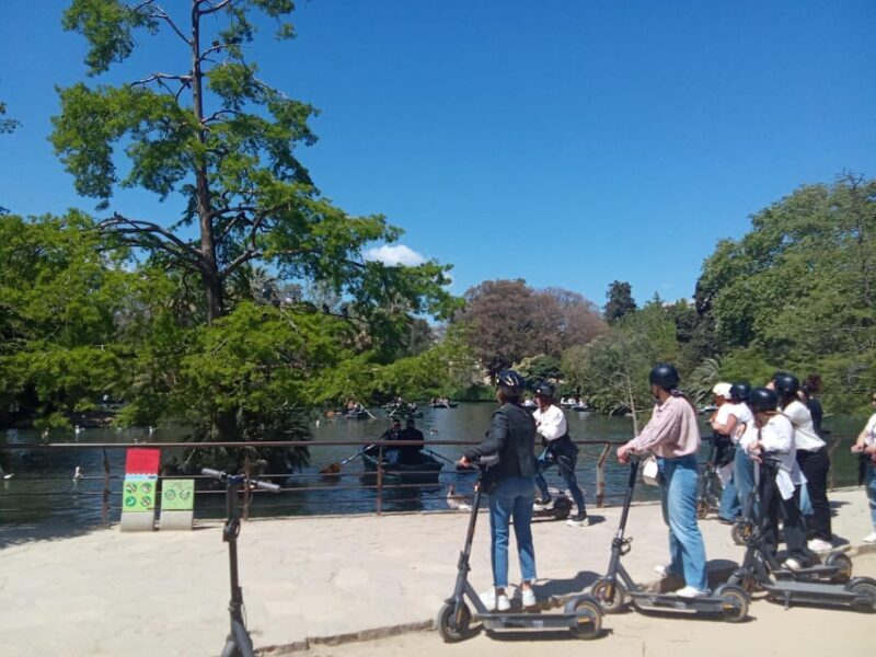 Barcelona: e-scooter and Bike tour - Value and Practical Details