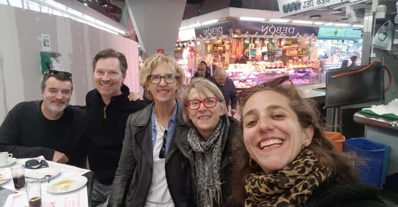Barcelona El Born: traditions & food tour -tailored tapas! - Key Points