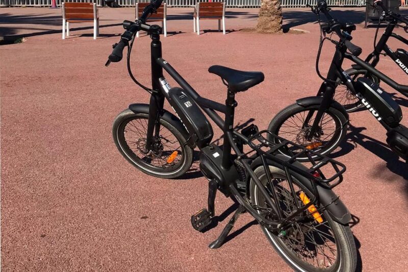 Barcelona: electric bicycle tour to the National Palace in Montjuic - Key Points