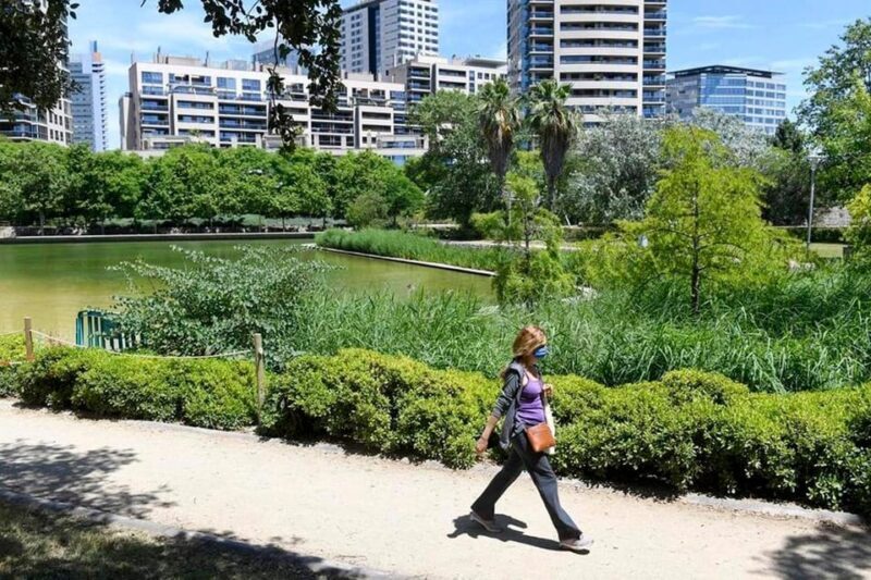 Barcelona: Electric scooter tour along the promenade and parks - Who Will Love This Tour?