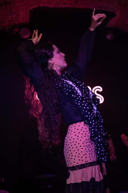 Barcelona: Espectáculo de FLAMENCO íntimo en Las Brujas Club - The Cultural Context and Additional Highlights