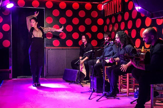 Barcelona Evening Tour, Flamenco Show & Tapas - Practical Tips for Travelers