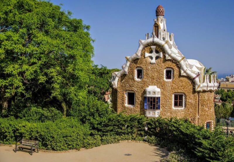 Barcelona: Exclusive Park Güell Private Guided Tour - Price & Value Evaluation