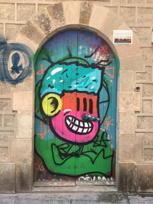 Barcelona: Explore Art district with Wine - The Value of This Experience