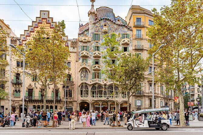 Barcelona Express Tour in a Private Eco Tuk Tuk - FAQs