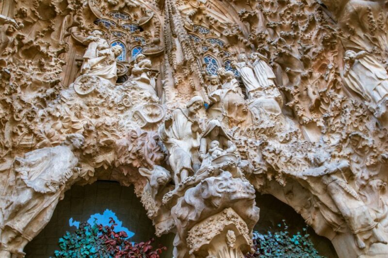 Barcelona: Fast-Track Sagrada Familia and Towers Guided Tour - Final Thoughts