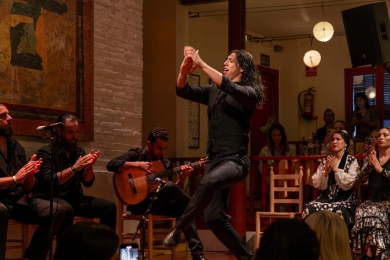 Barcelona: Flamenco Show with Dinner at Tablao de Carmen - An Inside Look at the Experience