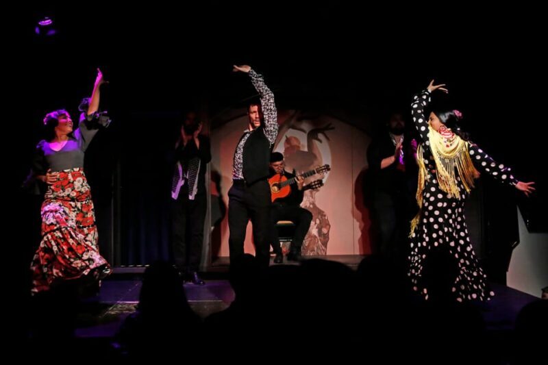 Barcelona: Flamenco Show with Drink at La Rambla - Authentic Flamenco & Cultural Significance