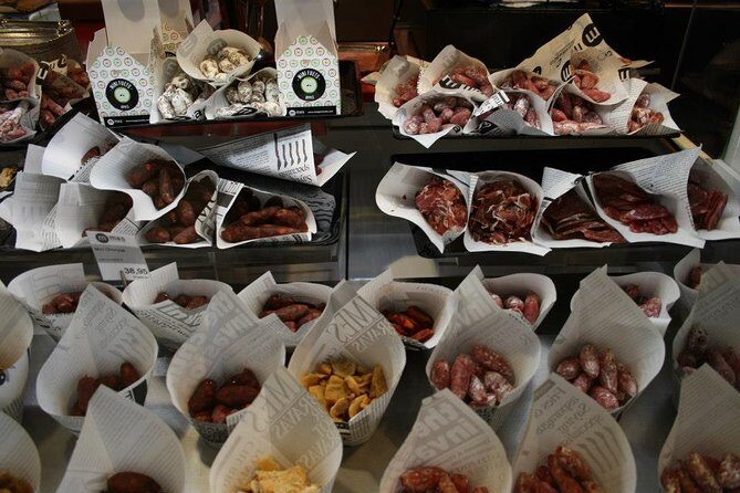 Barcelona Food Tour: Market & Gothic Quarter with Expert Guide - Key Points