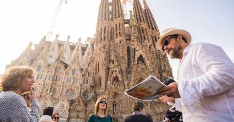 barcelona: Gaudi Highlights eBike tour - Discovering Barcelona on Two Wheels: An In-Depth Look
