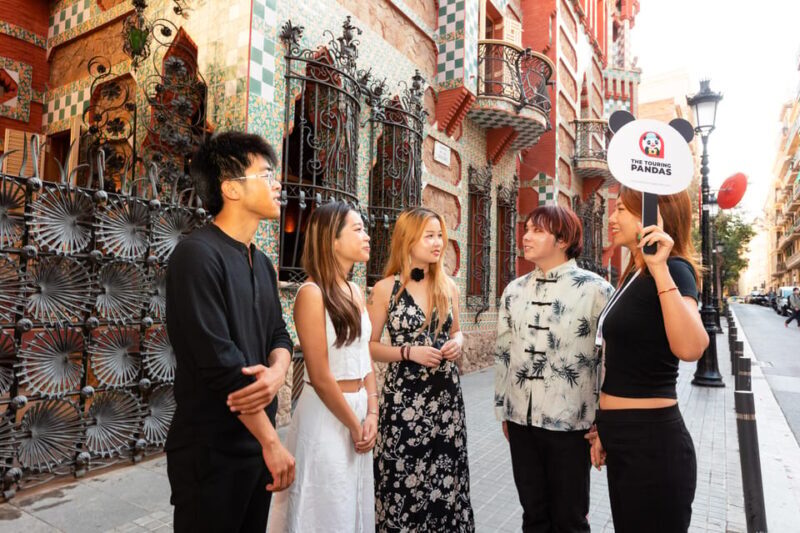 Barcelona: Gaudí Houses & Sagrada Familia Tour - Who Should Consider This Tour?