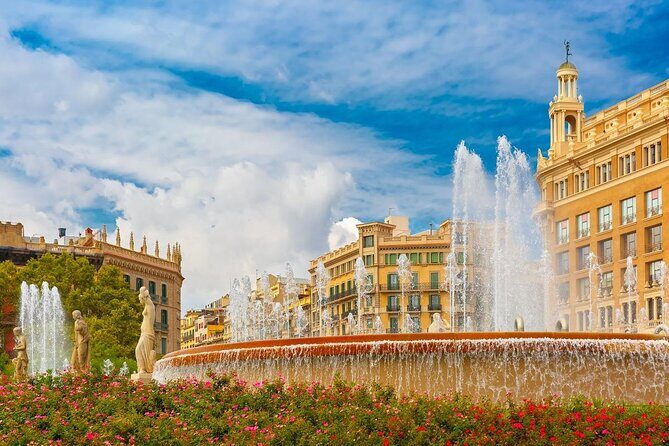 Barcelona: Gaudí, Tapa, Drink & Hidden Architectural Gems - A Closer Look at the Barcelona: Gaudí, Tapa, Drink & Hidden Architectural Gems Tour
