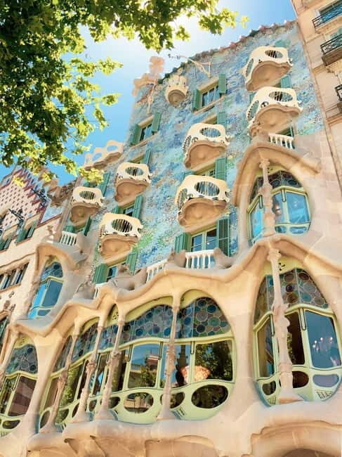 Barcelona: Gaudi's Masterpieces Guided Walking Tour - Key Points