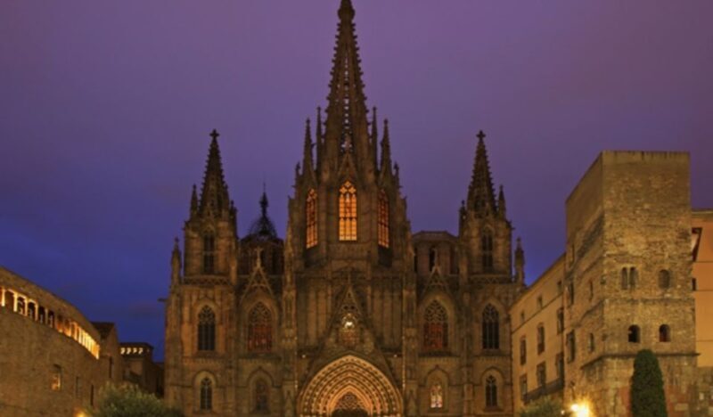 Barcelona: Gothic Quarter and Flamenco Show (Small Group) - Key Points
