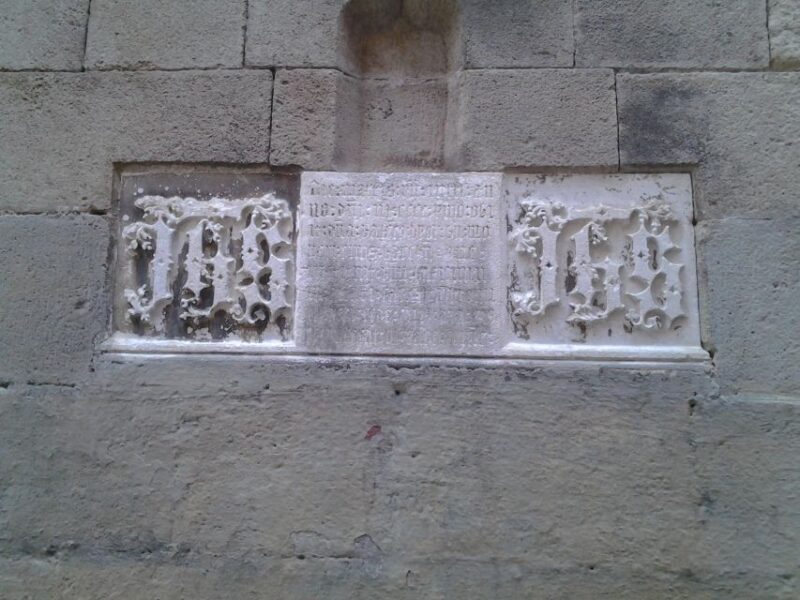 Barcelona: Gothic Quarter Legends Walking Tour with Tapas - Beyond the Highlights