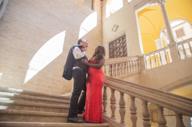 Barcelona: Gothic Quarter Private Photoshoot Experience - The Experience Provider