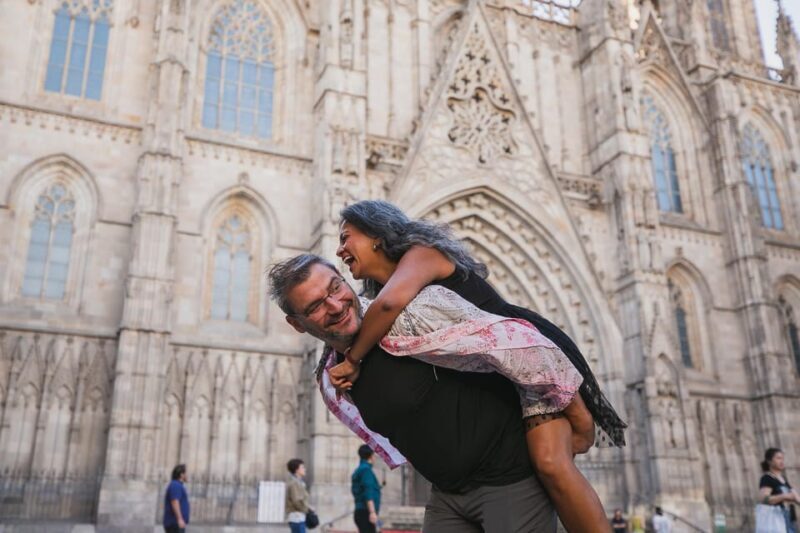 Barcelona: Gothic Quarter Private Photoshoot Experience - Practical Considerations and Tips