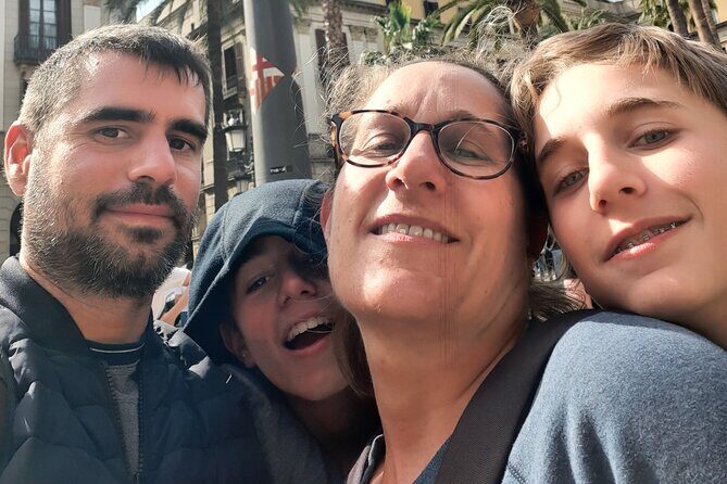 Barcelona Gothic Quarter Scavenger Hunt and City Highlights Walking Tour - The Sum Up
