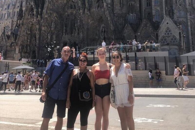 Barcelona: Gothic Quarter Walking Tour - A Deeper Look at the Tour Experience
