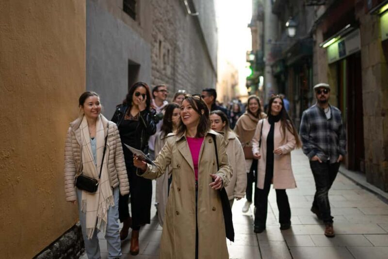 Barcelona: Gothic Quarter Walking Tour with 10+ Attractions - The Value for Money