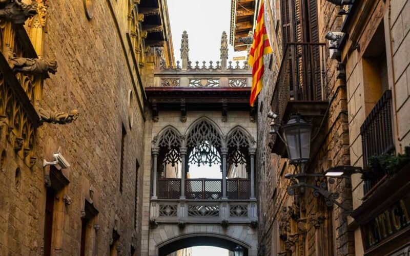 Barcelona: Gothic Quarter's Deepest Secrets Tour and Sangria - FAQ