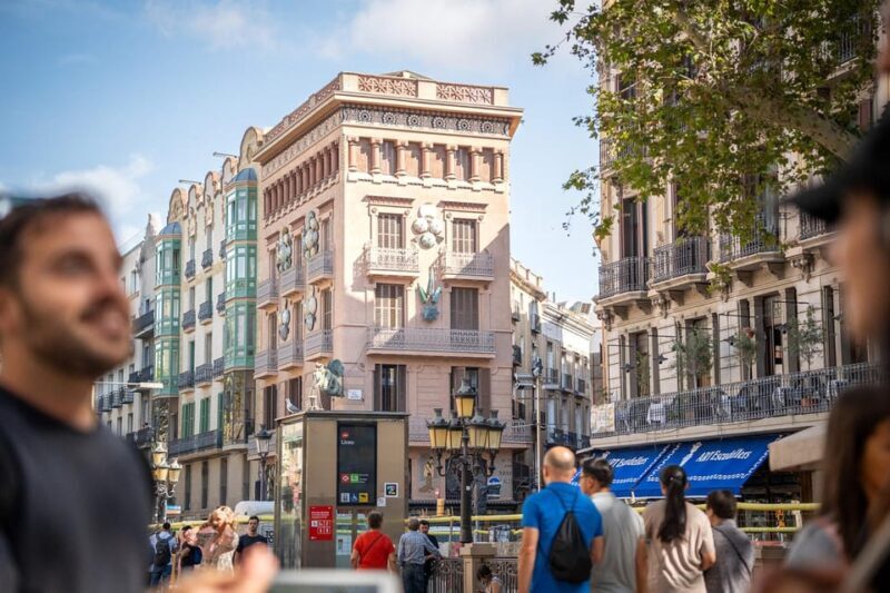 Barcelona guided tour in French - Key Points