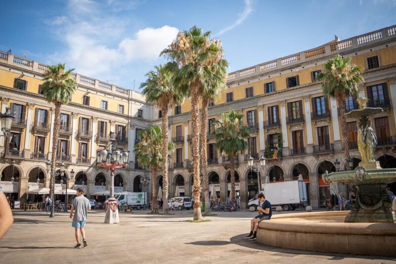 Barcelona guided tour in French - An Overview of the Tour Experience