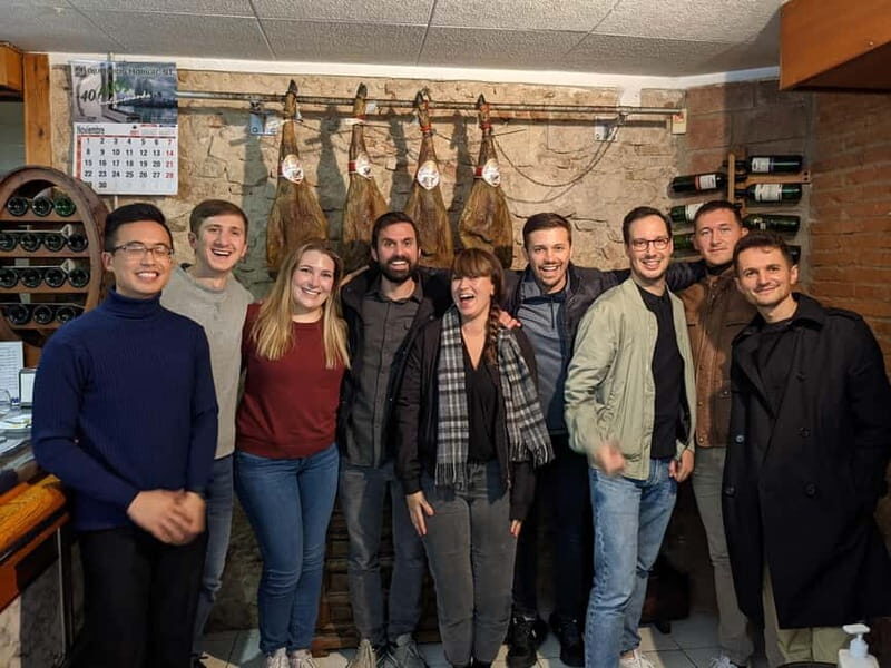 Barcelona: Hidden Bars and Authentic Tapas Journey - Timing and Group Size