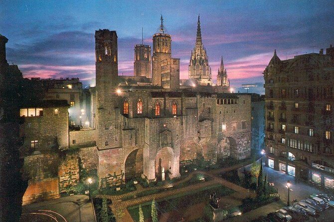 Barcelona Hidden Treasuers : Barrio Gotico City Tour in German - FAQs