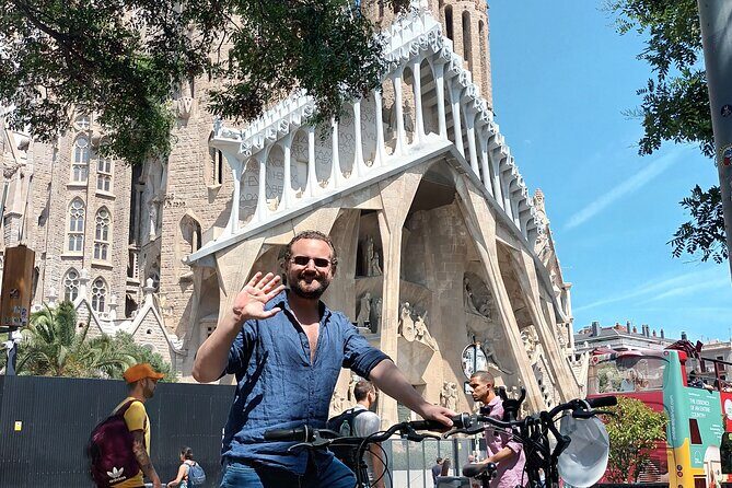 Barcelona highlights bike tour - El Cap de Barcelona