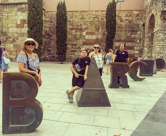 Barcelona Highlights & Secrets Private Tour with Tapa & Drink - Practical Details and Considerations