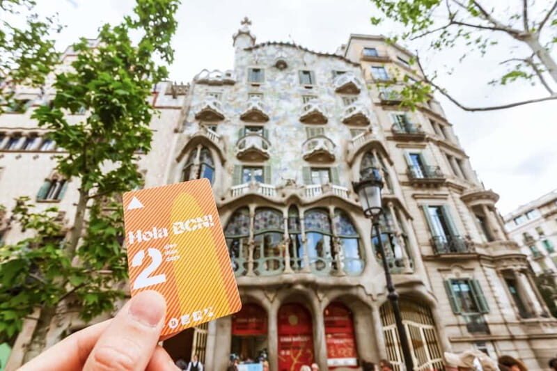 Barcelona: Hola Barcelona Public Transport Travel Card - Exploring the City: What Youll Experience