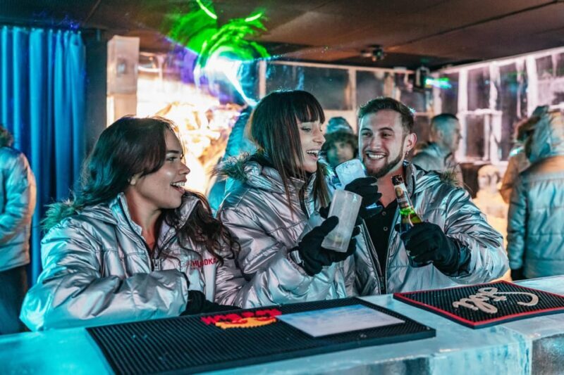Barcelona: Ice Bar Experience Entry Ticket with 1 Drink - Key Points