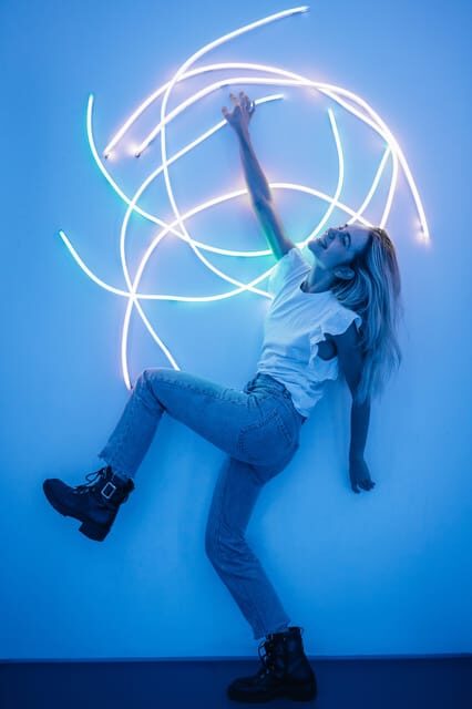 Barcelona: Interactive Art Installation by IKONO - Authentic Feedback from Visitors