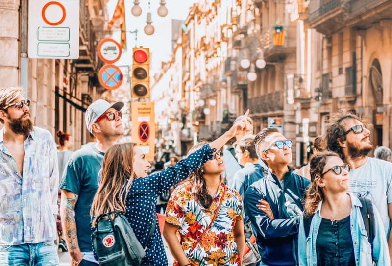 Barcelona: Introduction to the Gothic Quarter Walking Tour - A Closer Look at the Experience