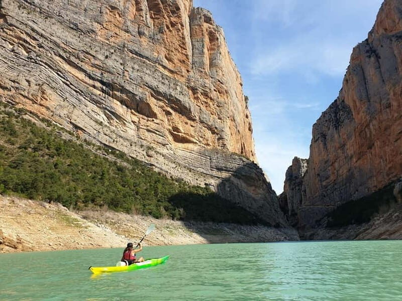 Barcelona: Kayak rental in the Mont-rebei gorge - The Value of a Self-Guided Paddle